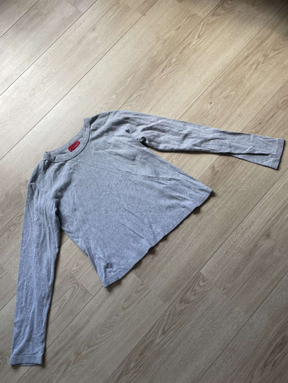 Explorer siva basic bluza