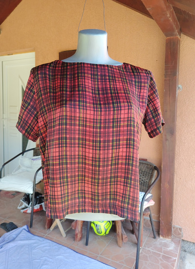 POKLON UZ KUPOVINU ili 400 | TOPSHOP bluza M