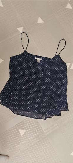 H&m majica sa tufnama