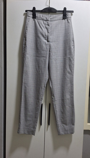 Zara pantalone