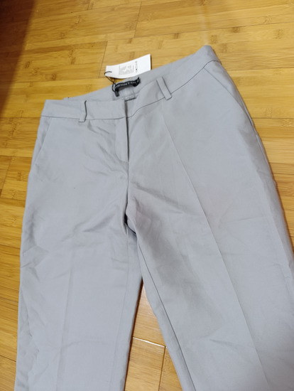 PRONTO nove pantalone M✨