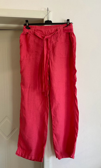Lanene crvene pantalone