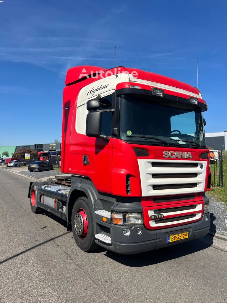 Scania R 310 / 3 PEDALS SEMI AUTOMATIC / 5 CYLINDER / 2004 / NL TRUCK / tegljač