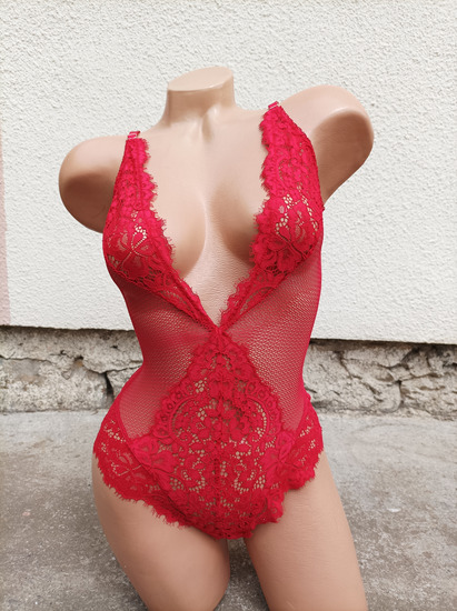 Crveni Sexy Bodi od Tila i Čipke S
