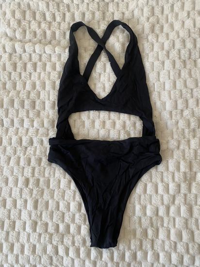 Jednodelni kupaci pull&bear
