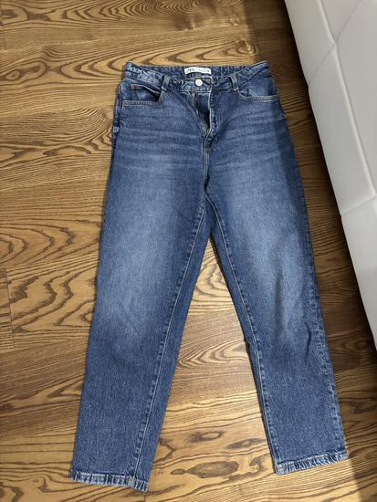 Jako hitno! Zara mom jeans