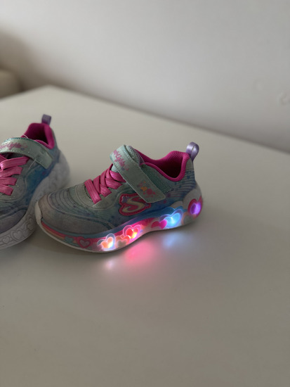 Skechers patike za devojčice