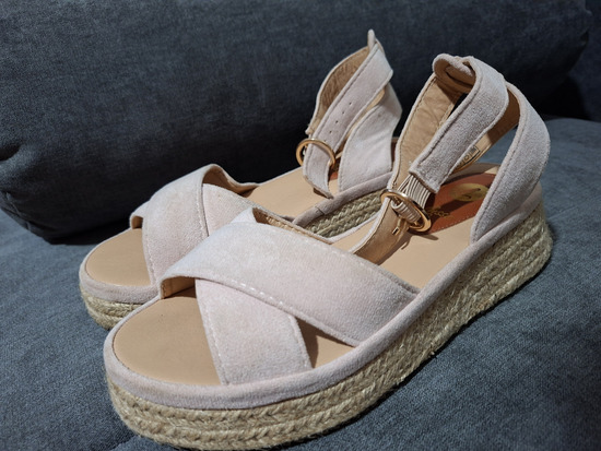 Sandale puder roze 36