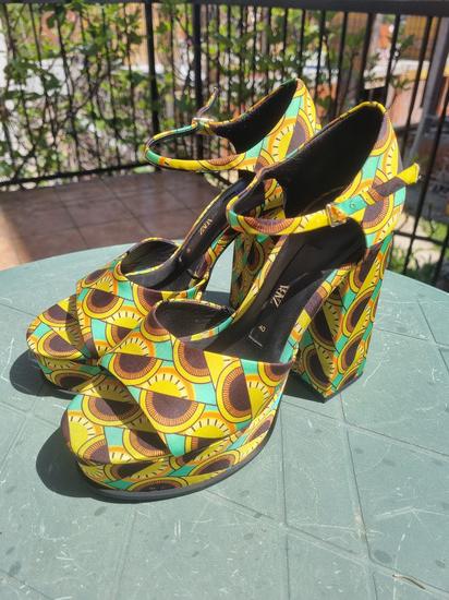 Zara sandale 40 NOVO