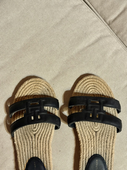 TOMMY HILFIGER papuce