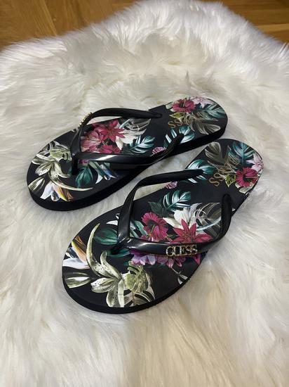 Guess japanke novo M