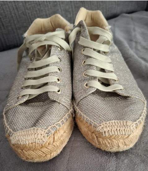 Espadrile