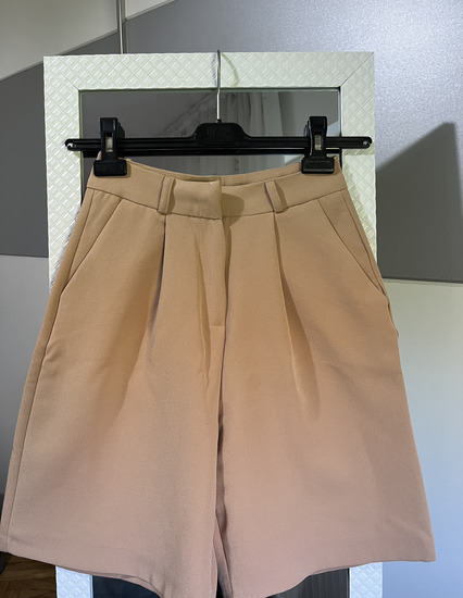 Elegantan šorts