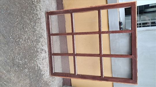 Drveni prozori 135x129, 135x134