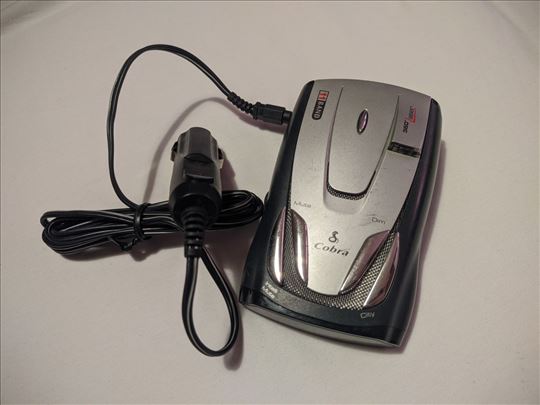 Cobra XRS9330