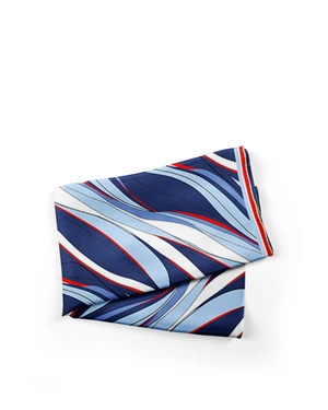 ÉCHARPE PARÉO EN MOUSSELINE AVEC IMPRIMÉ MARIN EN BLEU AVEC UN FIN ACCENT ROUGE