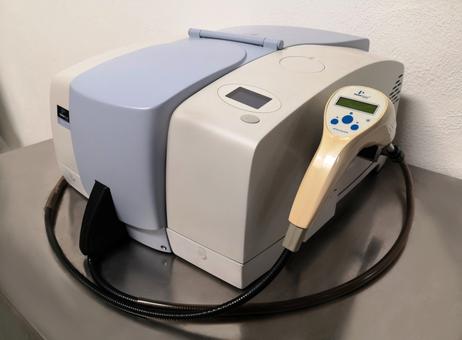 PERKIN ELMER MOD. FT-NIR 100N - Korišćeni spektrometar