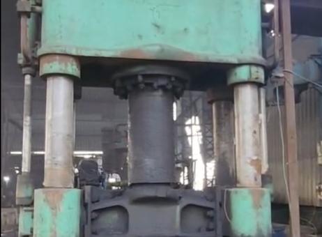 Kapacitet : 1000 tona 1000 tona Preša Kovanje Otvorena matrica Hidraulična SAD