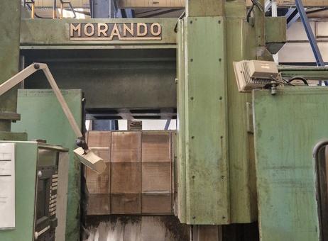 Токарски вертикални ЦНЦ струг Morando KN20CNC