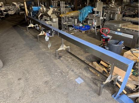 Transporter 6,8 m – napred i nazad