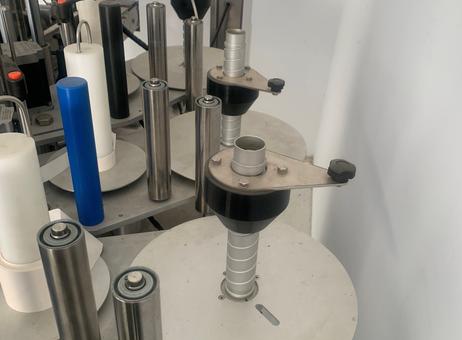TB Ingenieria C1EL samolepljiva etiketa
