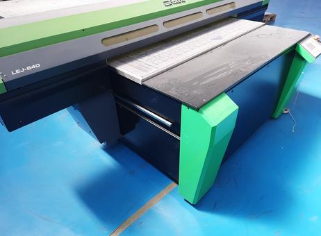 Velikoformatni inkjet crtač ROLAND LEJ-640