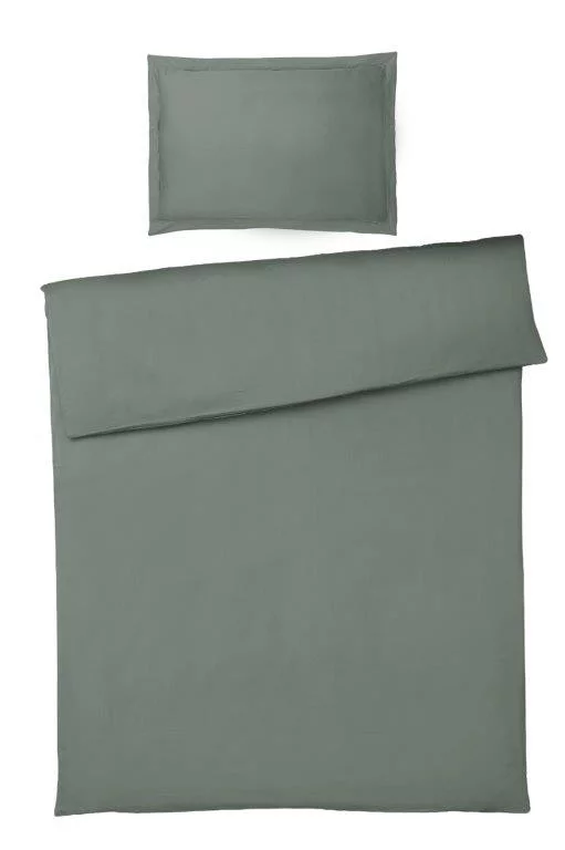 POSTELJINA 140/200 cm saten smaragdno zelena