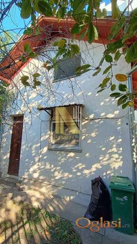 Garsonjera na Podbari, 24 m², Novi Sad