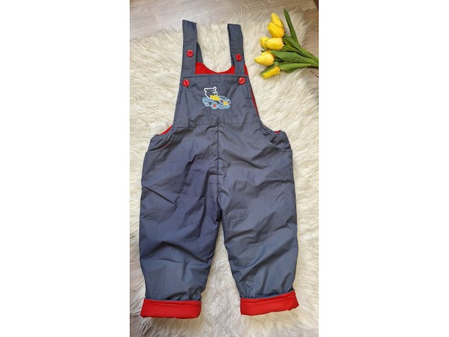 SIVO CRVENE SKAFANDER PANTALONE VEL 24M /2 GODINE