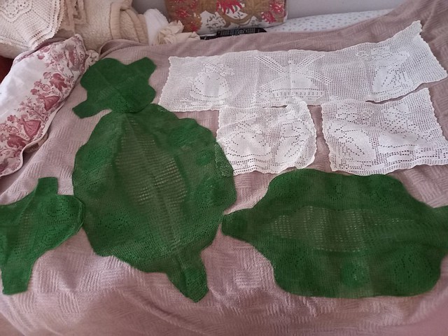 heklani,vise miljea za klub sto i ostalo