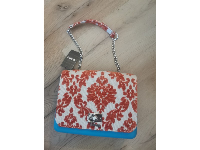 O Bag, torba sa etiketom