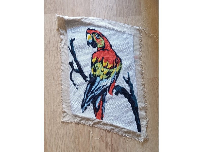 Goblen s motivom papagaja