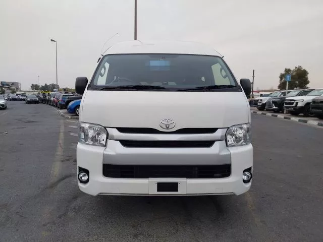 2016 TOYOTA HIACE COMMUTER