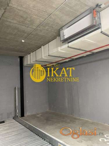 Vračar, Crveni krst garažno mesto 13m2 standardno ID#5168