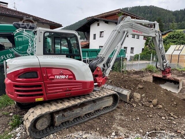 Guseničarski bager
Takeuchi TB 290-2 CM/CV