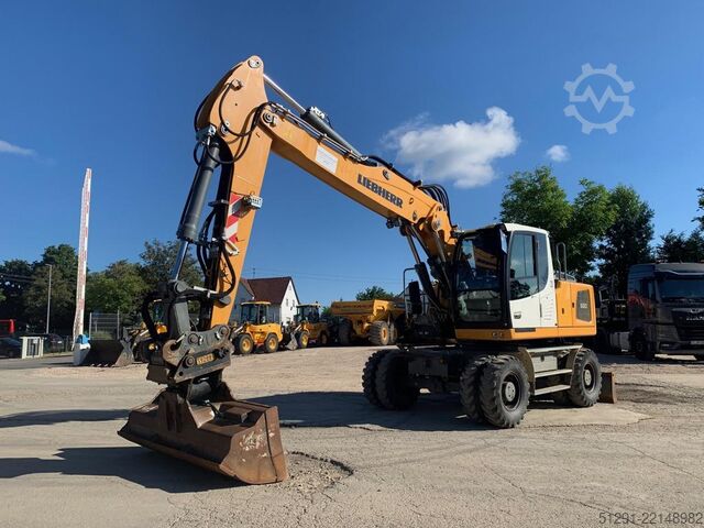 Točkaš bager
Liebherr A 920 Litronic