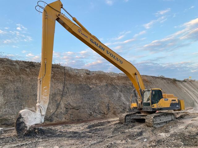 Teleskopski bager
Volvo EC350 Long Boom Manufacturing