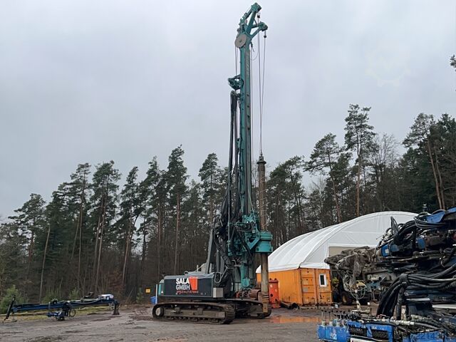 Bušaća garnitura
Delmag RH 18 on Sennebogen SR 25T