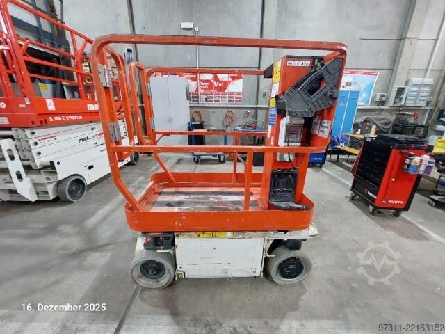 Platforma za podizanje
JLG 1230ES