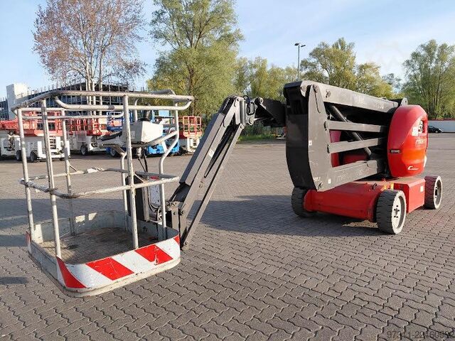 Artikulisan teleskopski bum lift
Manitou 150AETJ C 3D