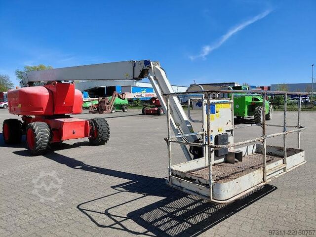 Artikulisan teleskopski bum lift
Genie Z-80/60
