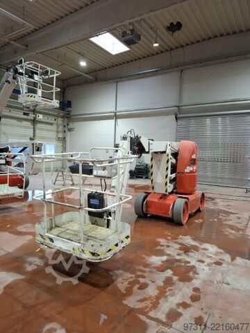 Artikulisan teleskopski bum lift
Manitou 120AETJ C 3D