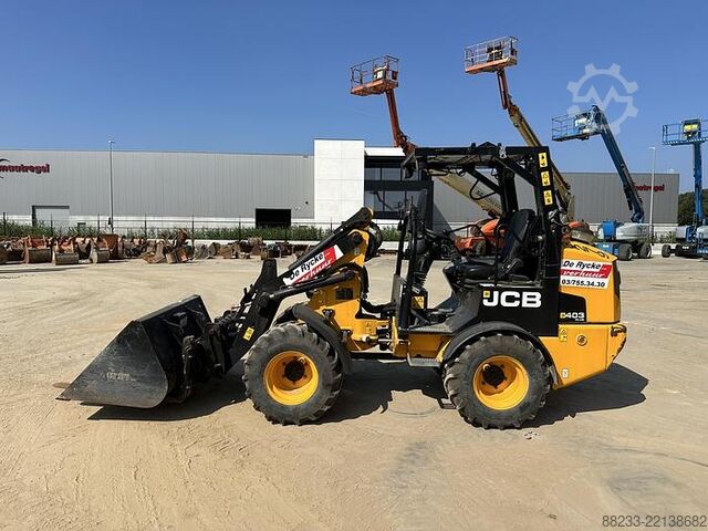 Punilac
JCB 403 SV