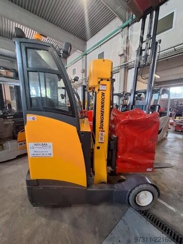 Reachtruck
Jungheinrich ETV C20