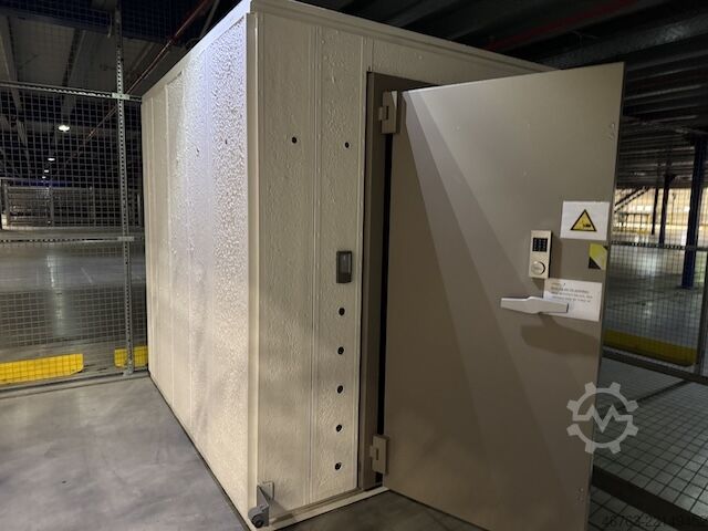 Klimatizovani sef tipa kontejnera
Strongroomdoor CWT085L