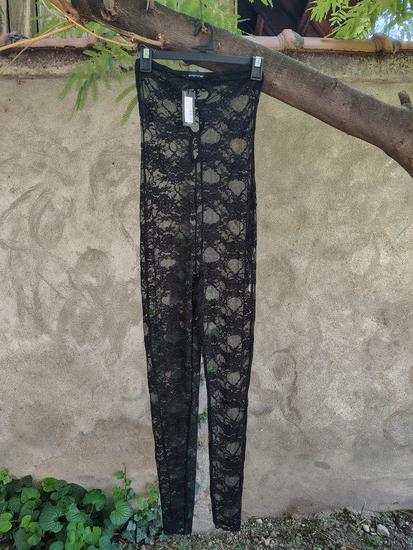 PLT Petite crni čipkani kombinezon Novo