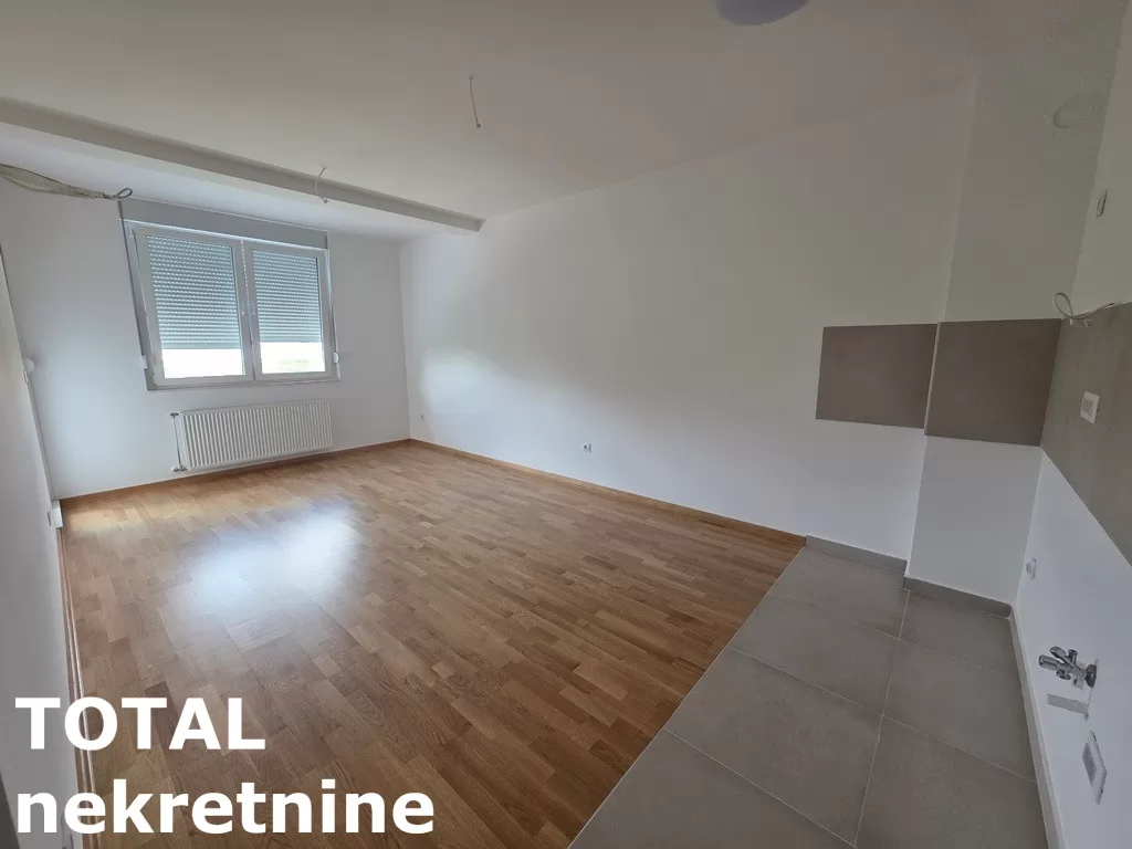Stan,NOVI SAD,TELEP,kv: 43.00, € 118250, ID: 1102756