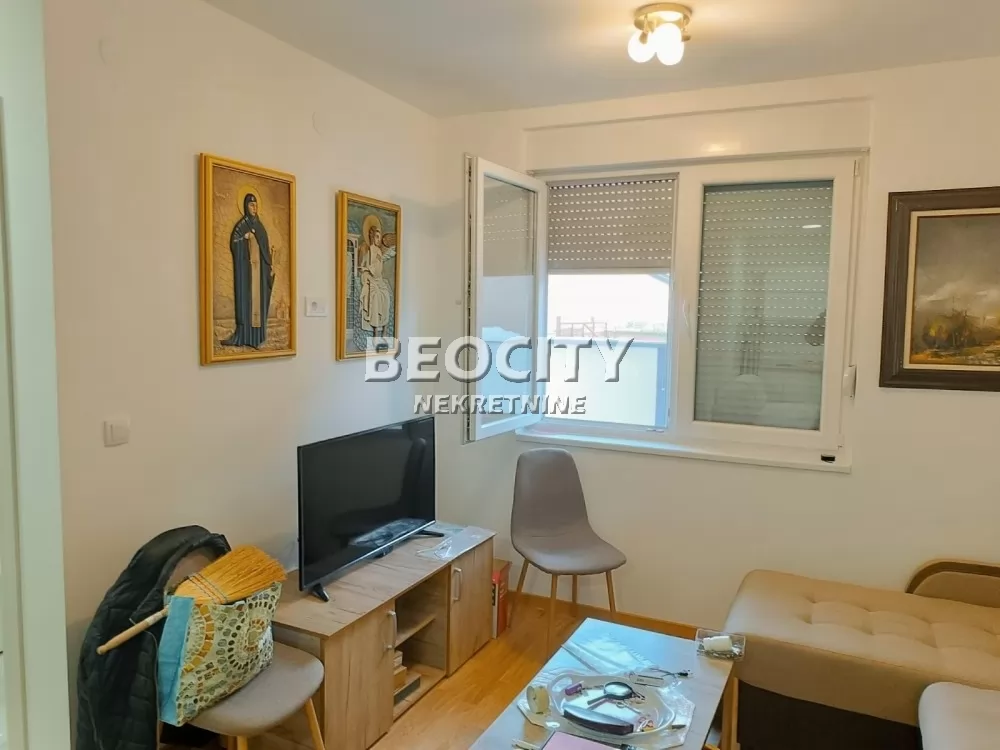 Dvosoban stan, 33 m2, Adice, Branka Ćopića ID: 128625