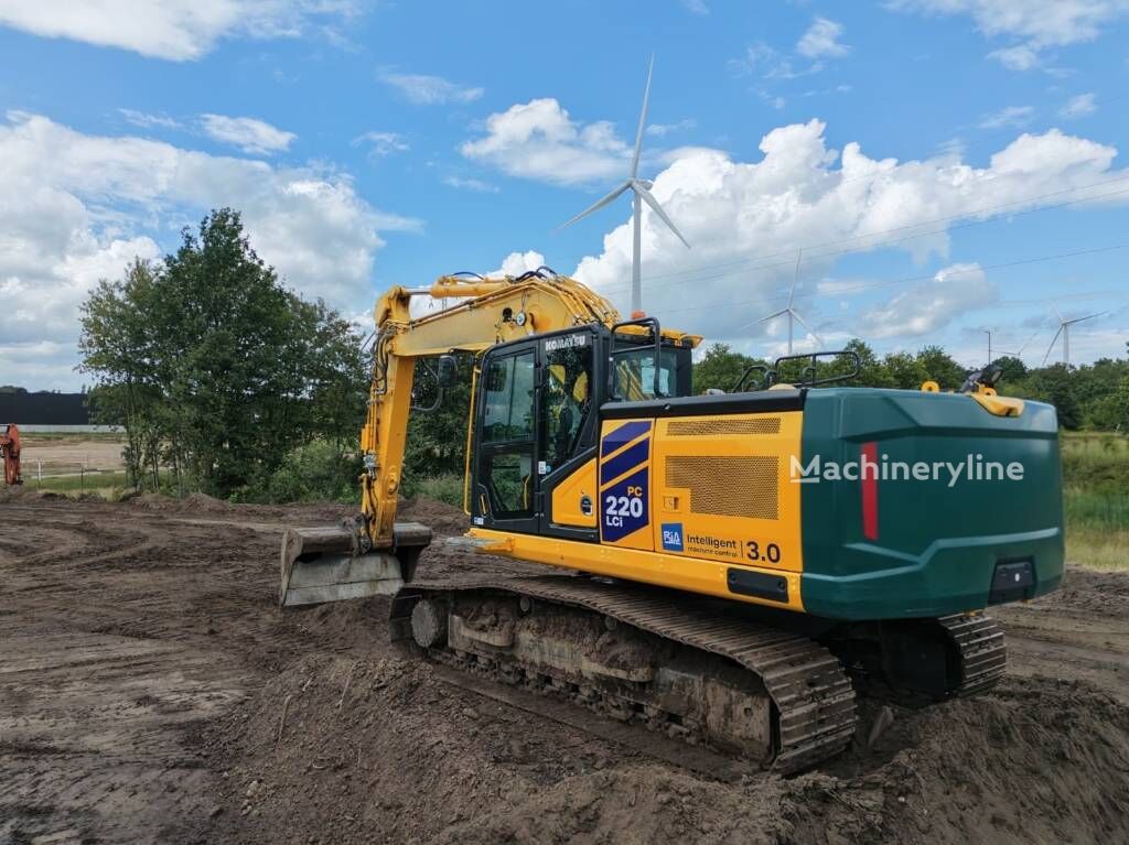 Komatsu PC 220 LCi-12 bager guseničar