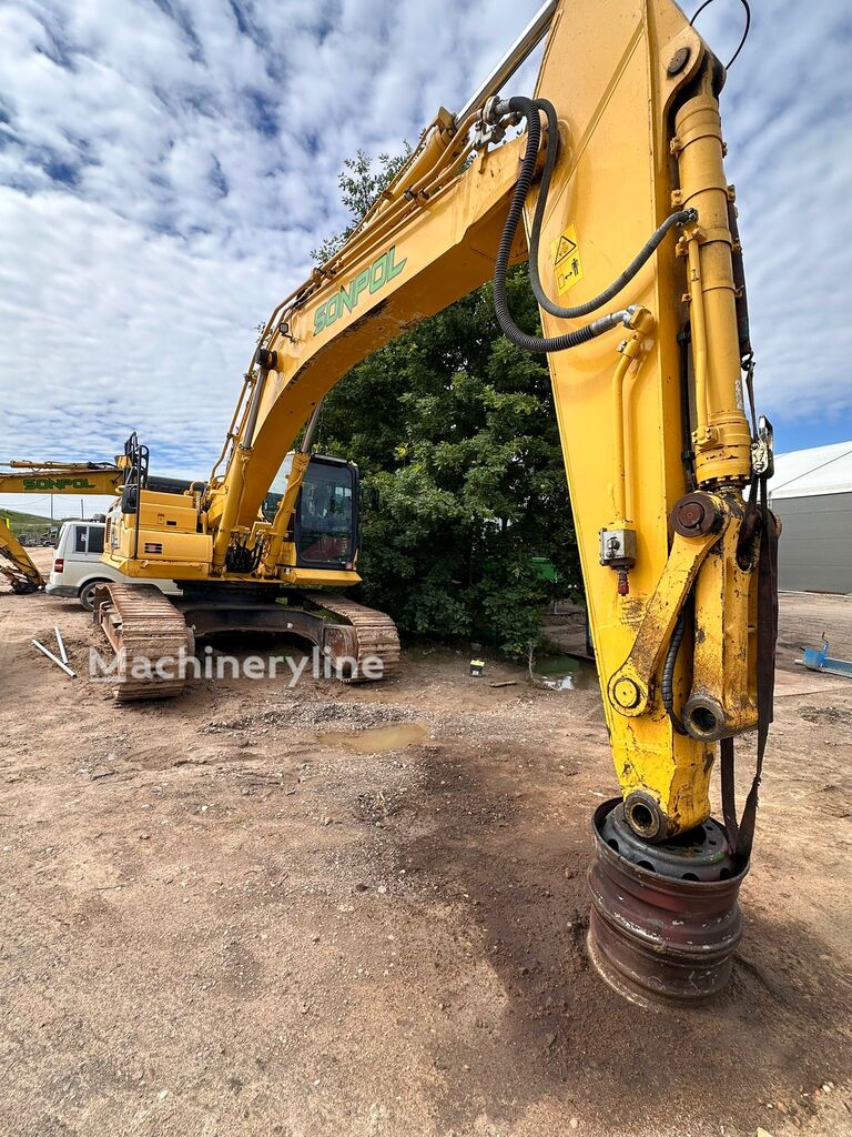 Komatsu PC360 bager guseničar